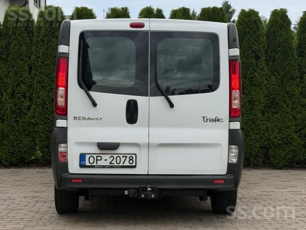 Balts Renault Trafic 2012 Jelgava, ar dzinēja tilpumu 2.00 L un nobraukumu 0 tūkst. km par 7900 €, foto 5 vietnē AUTOMOTO.COM.LV