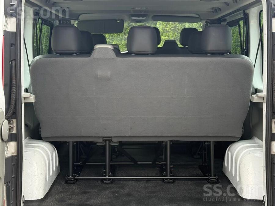 Balts Renault Trafic 2012 Jelgava, ar dzinēja tilpumu 2.00 L un nobraukumu 0 tūkst. km par 7900 €, foto 15 vietnē AUTOMOTO.COM.LV