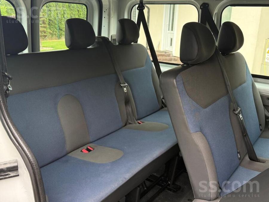 Balts Renault Trafic 2012 Jelgava, ar dzinēja tilpumu 2.00 L un nobraukumu 0 tūkst. km par 7900 €, foto 22 vietnē AUTOMOTO.COM.LV