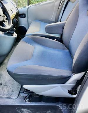 Balts Renault Trafic 2012 Rīga, ar dzinēja tilpumu 2.00 L un nobraukumu 208 tūkst. km par 7185 €, foto 6 vietnē AUTOMOTO.COM.LV