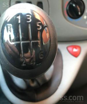 Balts Renault Trafic 2012 Rīga, ar dzinēja tilpumu 2.00 L un nobraukumu 208 tūkst. km par 7185 €, foto 11 vietnē AUTOMOTO.COM.LV
