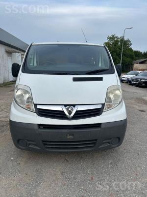 White Renault Trafic 2012 in Ventspils, with an engine capacity of 2.00 L and mileage of 172 thousand km for 1500 €, photo 1 on AUTOMOTO.COM.LV