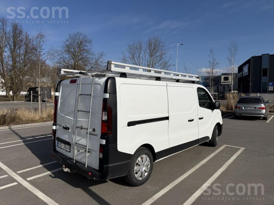Balts Renault Trafic 2014 Rīga, ar dzinēja tilpumu 1.60 L un nobraukumu 331 tūkst. km par 7000 €, foto 4 vietnē AUTOMOTO.COM.LV