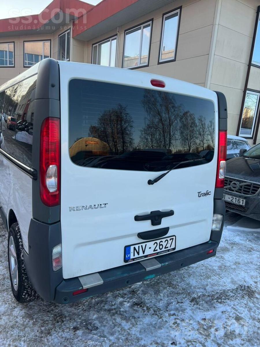 Balts Renault Trafic 2014 Rīga, ar dzinēja tilpumu 2.00 L un nobraukumu 0 tūkst. km par 6100 €, foto 5 vietnē AUTOMOTO.COM.LV