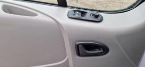 White Renault Trafic 2014 in Riga, with an engine capacity of 2.00 L and mileage of 235 thousand km for 5950 €, photo 18 on AUTOMOTO.COM.LV