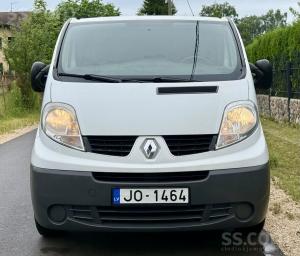 White Renault Trafic 2014 in Riga, with an engine capacity of 2.00 L and mileage of 379 thousand km for 3290 €, photo  on AUTOMOTO.COM.LV