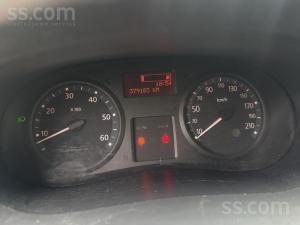 Balts Renault Trafic 2014 Rīga, ar dzinēja tilpumu 2.00 L un nobraukumu 379 tūkst. km par 3290 €, foto 8 vietnē AUTOMOTO.COM.LV