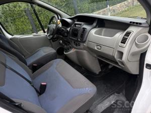 Balts Renault Trafic 2014 Rīga, ar dzinēja tilpumu 2.00 L un nobraukumu 379 tūkst. km par 3290 €, foto 10 vietnē AUTOMOTO.COM.LV