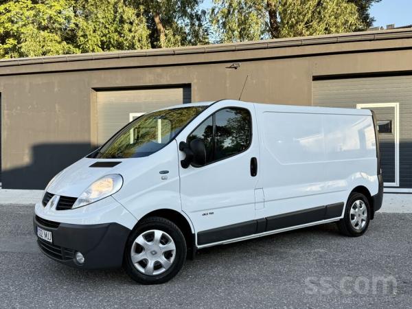 Balts Renault Trafic 2014 Tallina, ar dzinēja tilpumu 2.00 L un nobraukumu 259 tūkst. km par 5500 €, foto 4 vietnē AUTOMOTO.COM.LV