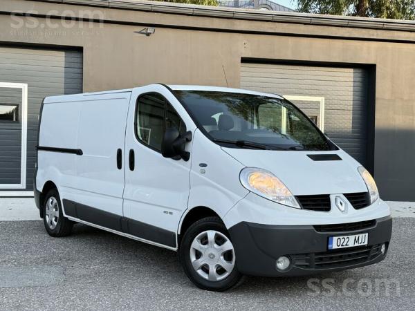 Balts Renault Trafic 2014 Tallina, ar dzinēja tilpumu 2.00 L un nobraukumu 259 tūkst. km par 5500 €, foto 7 vietnē AUTOMOTO.COM.LV