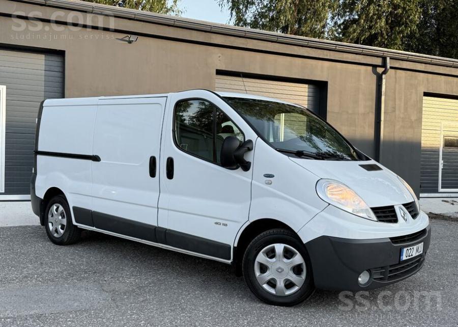 Balts Renault Trafic 2014 Tallina, ar dzinēja tilpumu 2.00 L un nobraukumu 259 tūkst. km par 5500 €, foto 9 vietnē AUTOMOTO.COM.LV