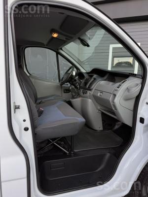 Balts Renault Trafic 2014 Tallina, ar dzinēja tilpumu 2.00 L un nobraukumu 259 tūkst. km par 5500 €, foto 25 vietnē AUTOMOTO.COM.LV