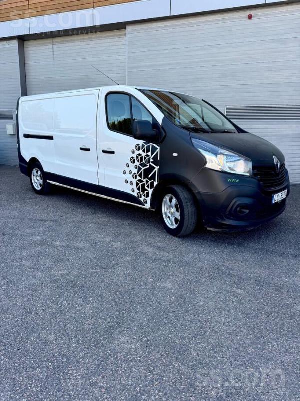 Balts Renault Trafic 2015 Rīga, ar dzinēja tilpumu 1.60 L un nobraukumu 420 tūkst. km par 19990 €, foto 1 vietnē AUTOMOTO.COM.LV