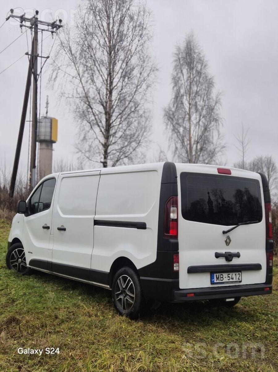 Balts Renault Trafic 2015 Limbaži, ar dzinēja tilpumu 1.60 L un nobraukumu 0 tūkst. km par 8500 €, foto 3 vietnē AUTOMOTO.COM.LV