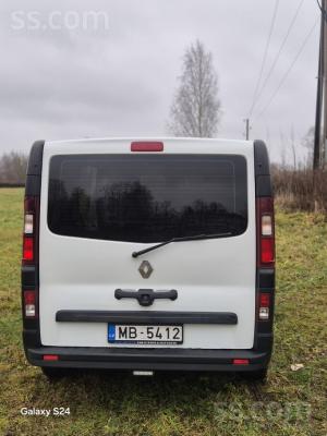 Balts Renault Trafic 2015 Limbaži, ar dzinēja tilpumu 1.60 L un nobraukumu 0 tūkst. km par 8500 €, foto 4 vietnē AUTOMOTO.COM.LV