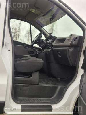 Balts Renault Trafic 2015 Limbaži, ar dzinēja tilpumu 1.60 L un nobraukumu 0 tūkst. km par 8500 €, foto 6 vietnē AUTOMOTO.COM.LV