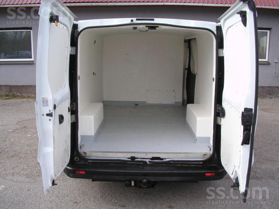 Balts Renault Trafic 2015 Rīga, ar dzinēja tilpumu 1.60 L un nobraukumu 0 tūkst. km par 8650 €, foto 18 vietnē AUTOMOTO.COM.LV
