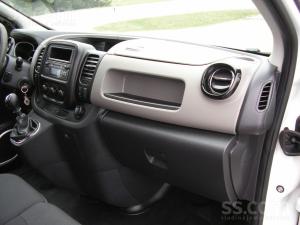 Balts Renault Trafic 2015 Rīga, ar dzinēja tilpumu 1.60 L un nobraukumu 0 tūkst. km par 8650 €, foto 23 vietnē AUTOMOTO.COM.LV