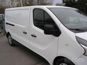 White Renault Trafic 2015 in Riga, with an engine capacity of 1.60 L and mileage of 0 thousand km for 7950 €, photo 11 on AUTOMOTO.COM.LV