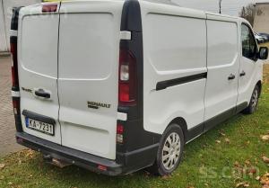White Renault Trafic 2015 in Riga, with an engine capacity of 1.60 L and mileage of 214 thousand km for 9000 €, photo 4 on AUTOMOTO.COM.LV