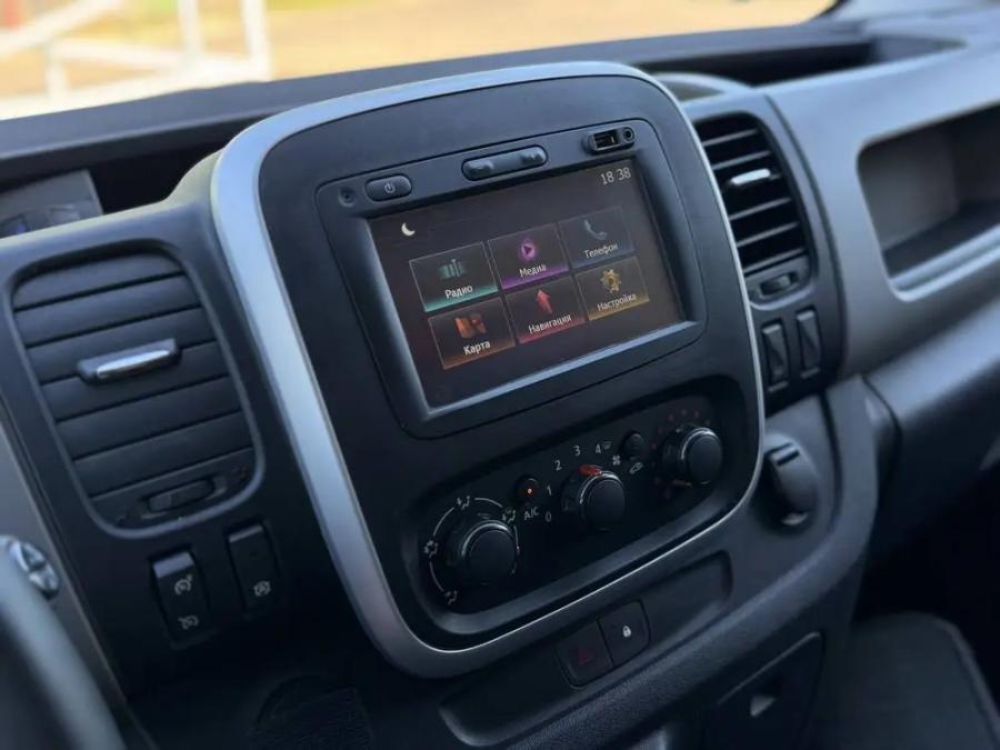 Белый Рено Трафик 2015 в Юрмала, объемом двигателя 1.60 л и пробегом 315 тыс. км за 6190 €, фото 13 на AUTOMOTO.COM.LV