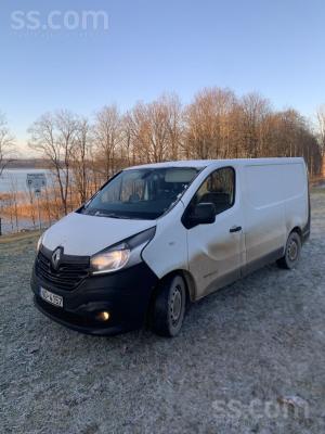Balts Renault Trafic 2015 Rīga, ar dzinēja tilpumu 1.60 L un nobraukumu 400 tūkst. km par 2950 €, foto  vietnē AUTOMOTO.COM.LV