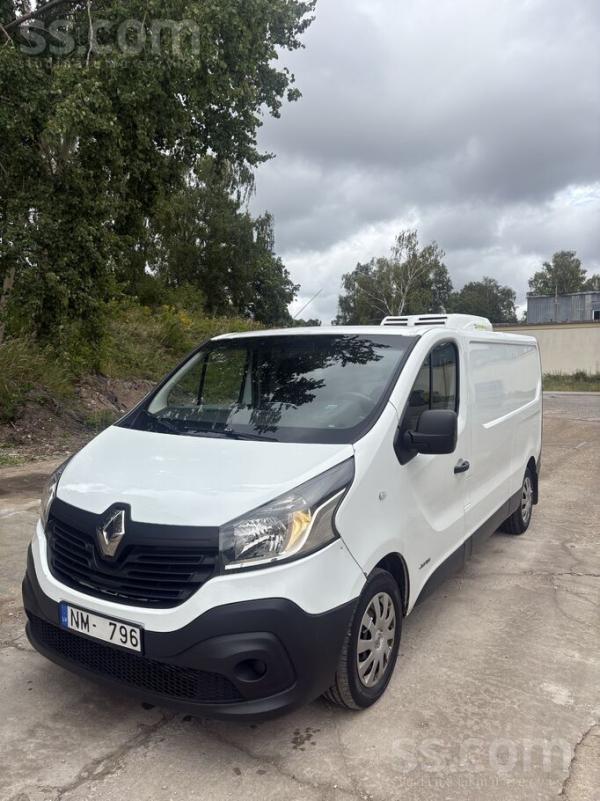 Renault Trafic 2015 in Riga on AUTOMOTO.COM.LV White Renault Trafic 2015 in Riga, with an engine capacity of 1.60 L and mileage of 340 thousand km for 8700 €, photo 3 on AUTOMOTO.COM.LV