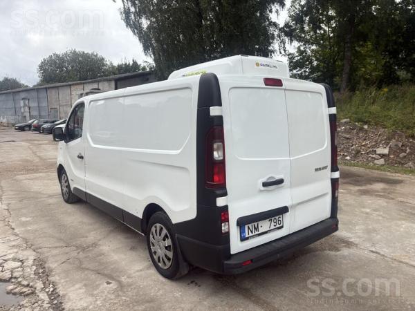 Renault Trafic 2015 in Riga on AUTOMOTO.COM.LV White Renault Trafic 2015 in Riga, with an engine capacity of 1.60 L and mileage of 340 thousand km for 8700 €, photo 6 on AUTOMOTO.COM.LV