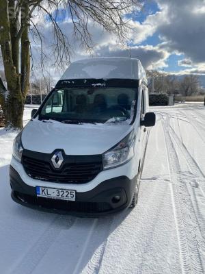 White Renault Trafic 2016 in Liepaja, with an engine capacity of 2.00 L and mileage of 201 thousand km for 7877 €, photo 2 on AUTOMOTO.COM.LV