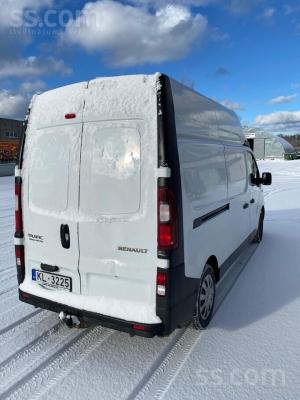White Renault Trafic 2016 in Liepaja, with an engine capacity of 2.00 L and mileage of 201 thousand km for 7877 €, photo 5 on AUTOMOTO.COM.LV