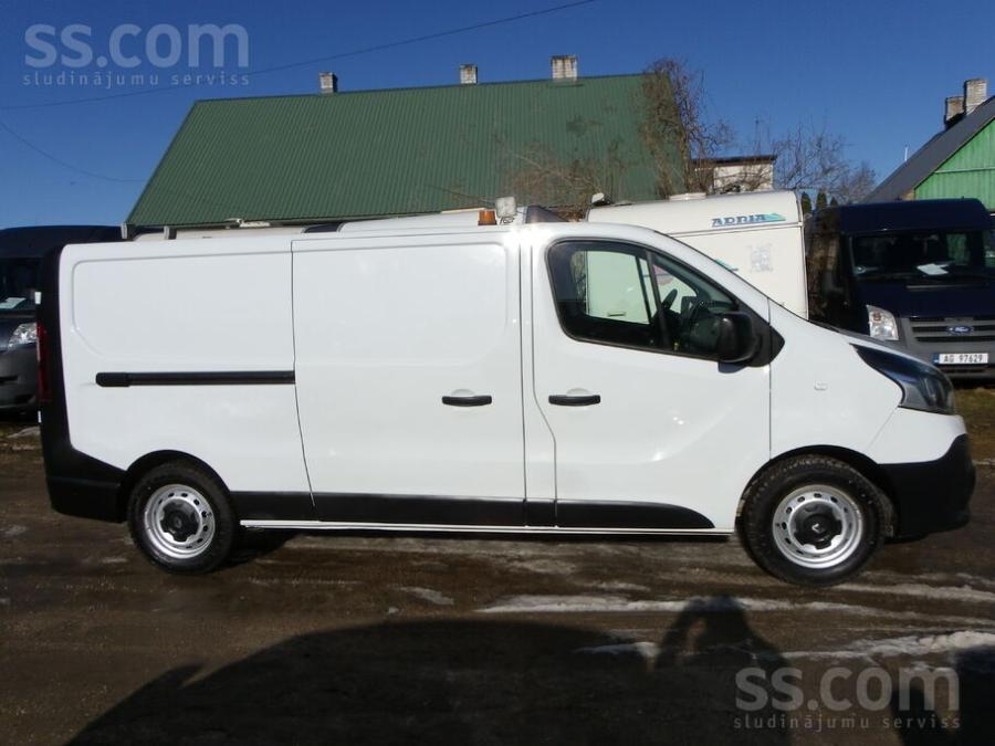 White Renault Trafic 2016 in Valka, with an engine capacity of 1.60 L and mileage of 128 thousand km for 8400 €, photo 5 on AUTOMOTO.COM.LV
