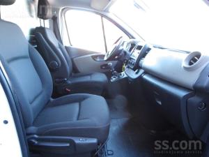 White Renault Trafic 2016 in Valka, with an engine capacity of 1.60 L and mileage of 128 thousand km for 8400 €, photo 15 on AUTOMOTO.COM.LV