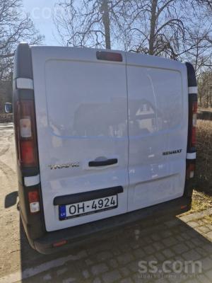 Balts Renault Trafic 2016 Balvi, ar dzinēja tilpumu 1.60 L un nobraukumu 295 tūkst. km par 9200 €, foto 3 vietnē AUTOMOTO.COM.LV