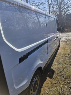 Balts Renault Trafic 2016 Balvi, ar dzinēja tilpumu 1.60 L un nobraukumu 295 tūkst. km par 9200 €, foto 4 vietnē AUTOMOTO.COM.LV