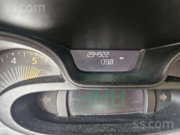 Белый Рено Трафик 2016 в Балви, объемом двигателя 1.60 л и пробегом 295 тыс. км за 9200 €, фото 7 на AUTOMOTO.COM.LV