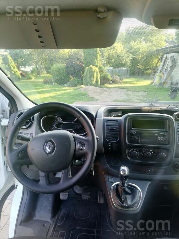 Balts Renault Trafic 2016 Liepāja, ar dzinēja tilpumu 1.60 L un nobraukumu 324 tūkst. km par 9500 €, foto 5 vietnē AUTOMOTO.COM.LV