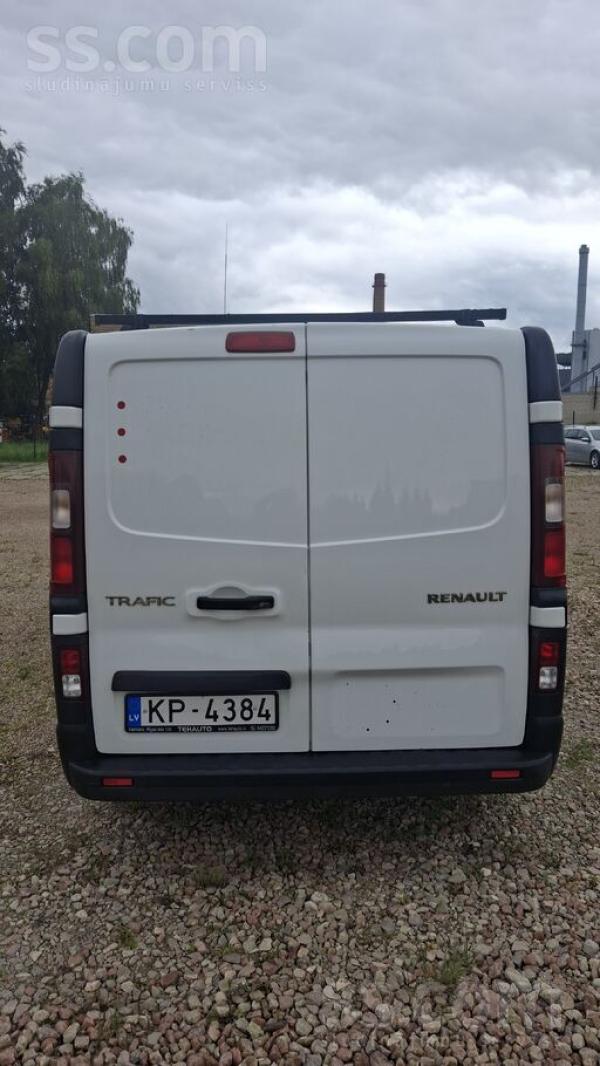 Balts Renault Trafic 2017 Jelgava, ar dzinēja tilpumu 1.60 L un nobraukumu 223 tūkst. km par 8900 €, foto 3 vietnē AUTOMOTO.COM.LV