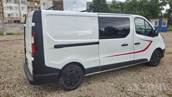 Balts Renault Trafic 2017 Jelgava, ar dzinēja tilpumu 1.60 L un nobraukumu 223 tūkst. km par 8900 €, foto 4 vietnē AUTOMOTO.COM.LV
