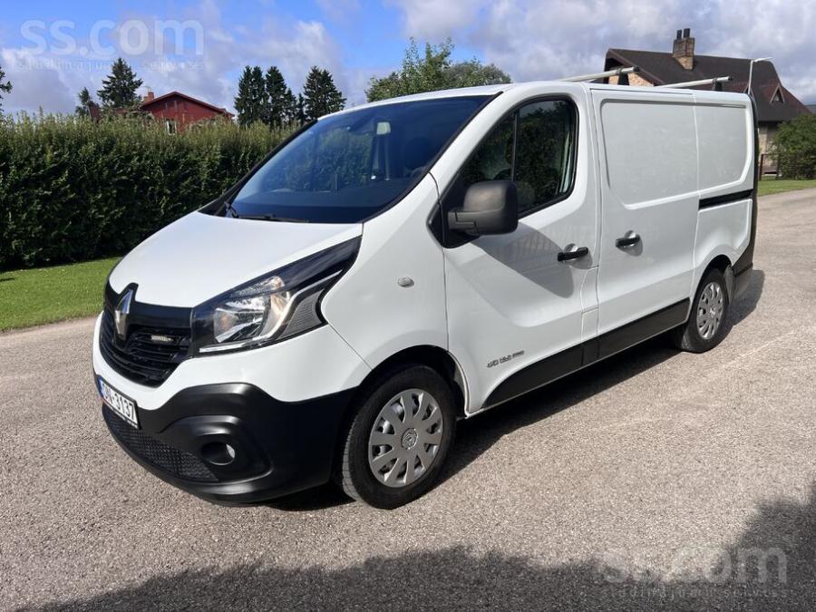 White Renault Trafic 2017 in Talsi, with an engine capacity of 1.60 L and mileage of 203 thousand km for 8900 €, photo 8 on AUTOMOTO.COM.LV