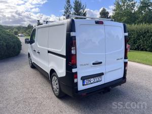 White Renault Trafic 2017 in Talsi, with an engine capacity of 1.60 L and mileage of 203 thousand km for 8900 €, photo 12 on AUTOMOTO.COM.LV