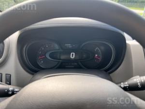 White Renault Trafic 2017 in Talsi, with an engine capacity of 1.60 L and mileage of 203 thousand km for 8900 €, photo 30 on AUTOMOTO.COM.LV