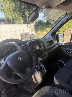 Balts Renault Trafic 2017 Rīga, ar dzinēja tilpumu 1.60 L un nobraukumu 470 tūkst. km par 6300 €, foto 8 vietnē AUTOMOTO.COM.LV