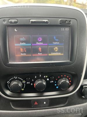 White Renault Trafic 2018 in Riga, with an engine capacity of 1.60 L and mileage of 178 thousand km for 9250 €, photo 6 on AUTOMOTO.COM.LV