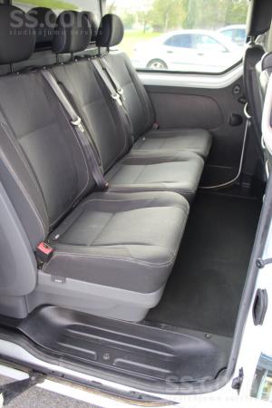 White Renault Trafic 2018 in Riga, with an engine capacity of 1.60 L and mileage of 98 thousand km for 14300 €, photo 13 on AUTOMOTO.COM.LV