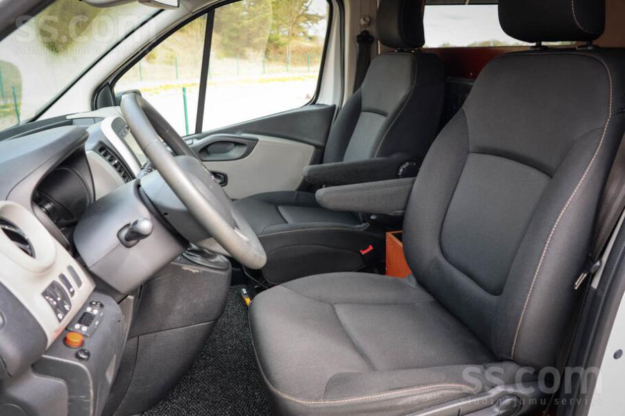 Balts Renault Trafic 2018 Tukums, ar dzinēja tilpumu 1.60 L un nobraukumu 311 tūkst. km par 100 €, foto 9 vietnē AUTOMOTO.COM.LV