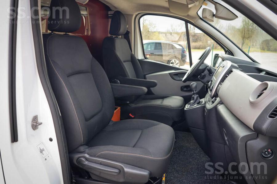 Balts Renault Trafic 2018 Tukums, ar dzinēja tilpumu 1.60 L un nobraukumu 311 tūkst. km par 100 €, foto 10 vietnē AUTOMOTO.COM.LV