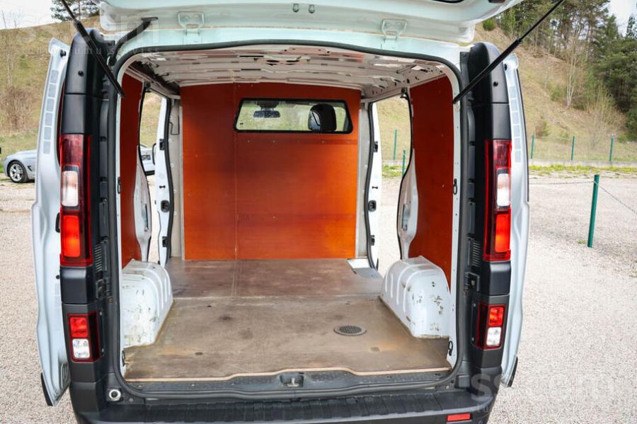 Balts Renault Trafic 2018 Tukums, ar dzinēja tilpumu 1.60 L un nobraukumu 311 tūkst. km par 100 €, foto 13 vietnē AUTOMOTO.COM.LV