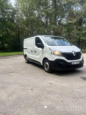 White Renault Trafic 2018 in Riga, with an engine capacity of 1.60 L and mileage of 178 thousand km for 8750 €, photo  on AUTOMOTO.COM.LV