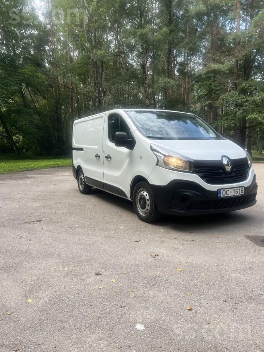 White Renault Trafic 2018 in Riga, with an engine capacity of 1.60 L and mileage of 178 thousand km for 8750 €, photo 1 on AUTOMOTO.COM.LV