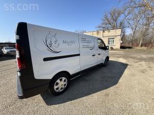 White Renault Trafic 2018 in Jekabpils, with an engine capacity of 1.60 L and mileage of 330 thousand km for 8700 €, photo 4 on AUTOMOTO.COM.LV